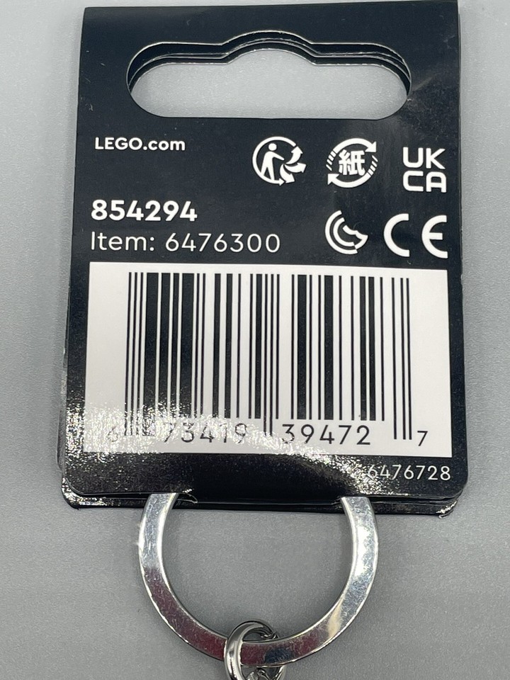 LEGO MARVEL 854294, LOKI Minifigure Keyring Keychain, Metal Ring w ...