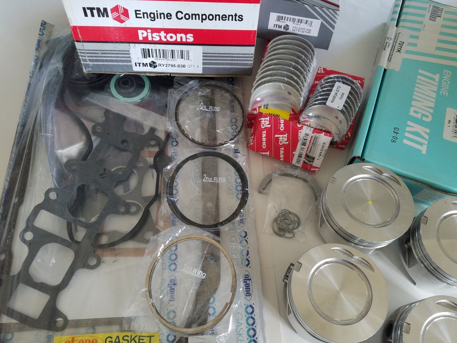 Toyota 22R, 22RE, 22REC Engine Rebuild Kit 85-95 Pistons,Rings, Gasket ...