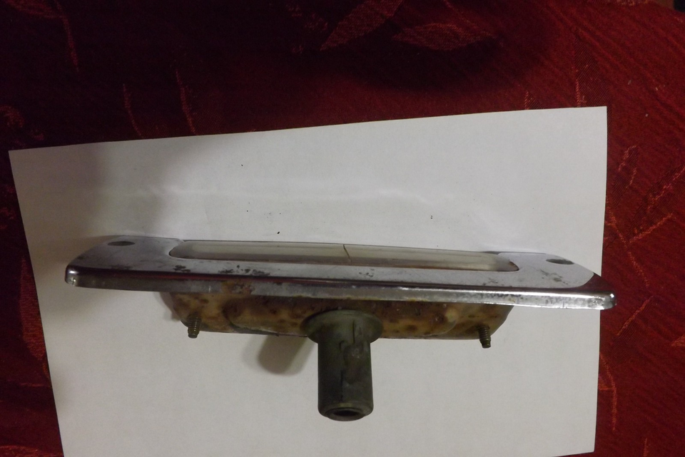 57 1957 CHEVROLET CHEVY REAR CHROME BUMPER LICENSE PLATE LIGHT ASSEMBLY ...