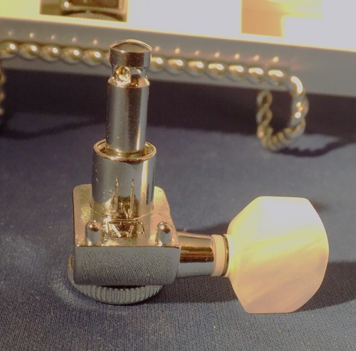 Hipshot Fender Drop-in Upgrade Directrofit locking 2-pin tuner kit ...