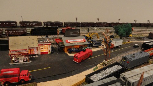 N SCALE FIRE TRUCK FIRE COMMAND UNIT ONLY ONE OUT THEIR! Assembled and ...