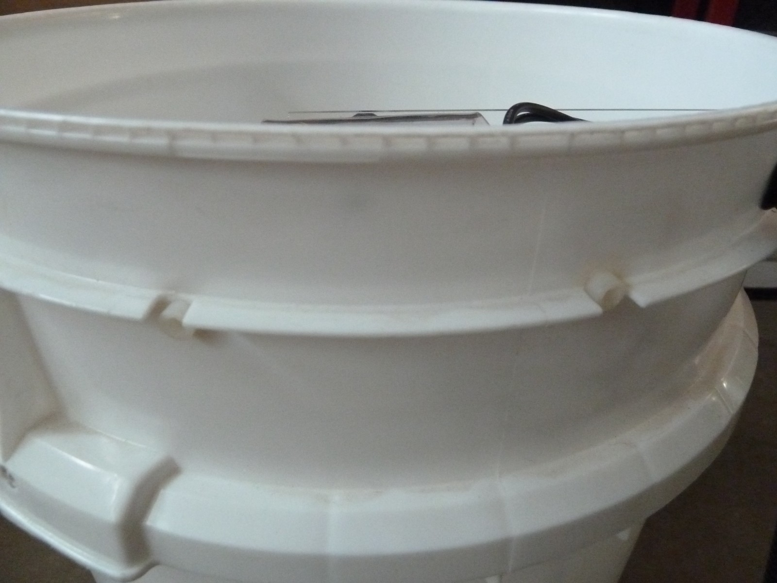 Adjustable Ebb and Flow Controller Bucket Upper Float Bracket for sale ...