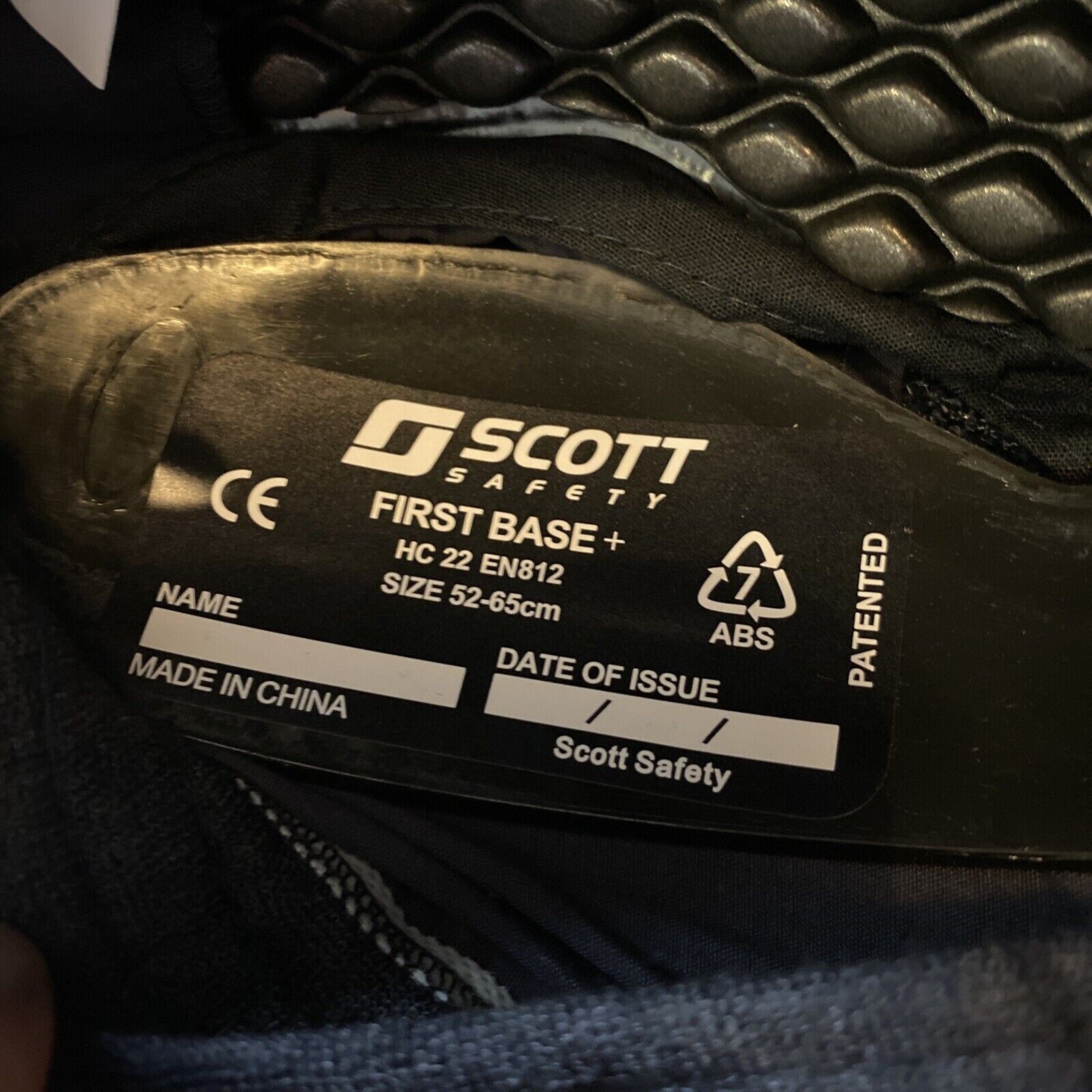 Scott Safety 3M HC22 ABS Bump cap Protector First Base Reduced Peak Hat ...