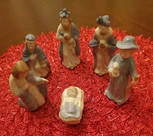6 Assorted Vintage Blue & White Lefton Christmas Nativity Figurines ...