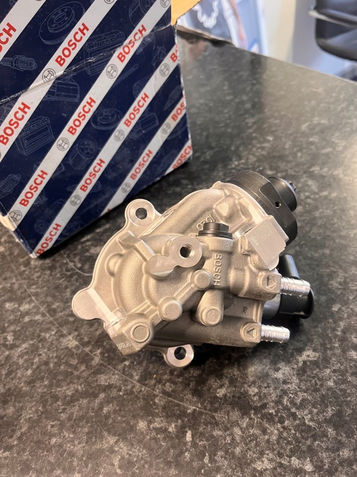 New Bosch High Pressure Fuel Injection Pump 0445010554 BMW N47 D20C ...