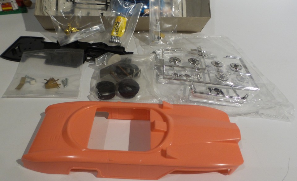 THUNDERBIRDS FAB 1 MODEL KIT MADE BY IMAI & SIGNED BY DAVID GRAHAM AKA ...