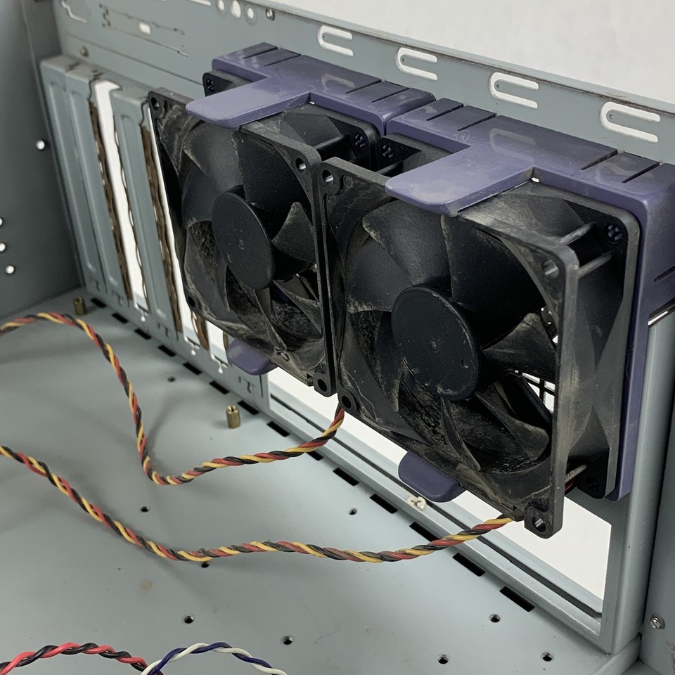 Unbranded 4U Server Barebones Chassis w/ Blanks and Fans, No Boards ...