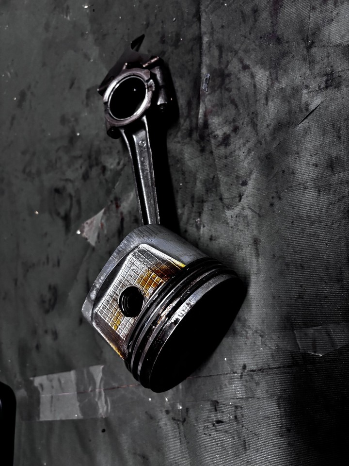 WISCONSIN BOLENS S14D PISTON DB-233, PIN DE-81, ROD ASS FITS 1455, 1476 ...