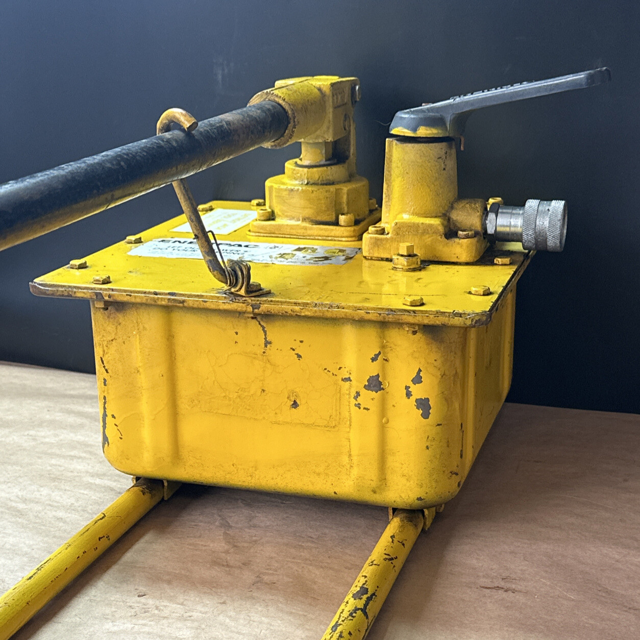 ENERPAC P462 Two Speed ULTIMA Steel Hydraulic Hand Pump 453 in3 Usable ...