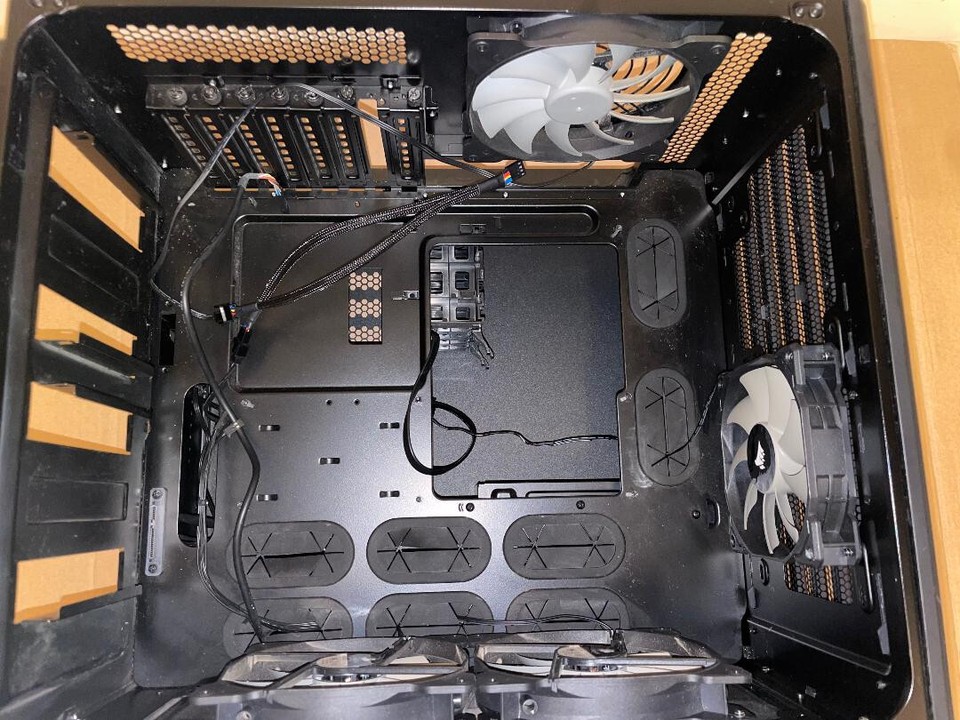 Corsair Carbide Series Air 540 High Airflow ATX Cube Case CC-9011030-WW ...