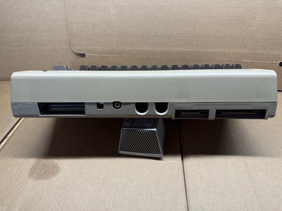 COMMODORE 64 COMPUTER + Cassette + Cables + Power Supply Lot | Tested ...