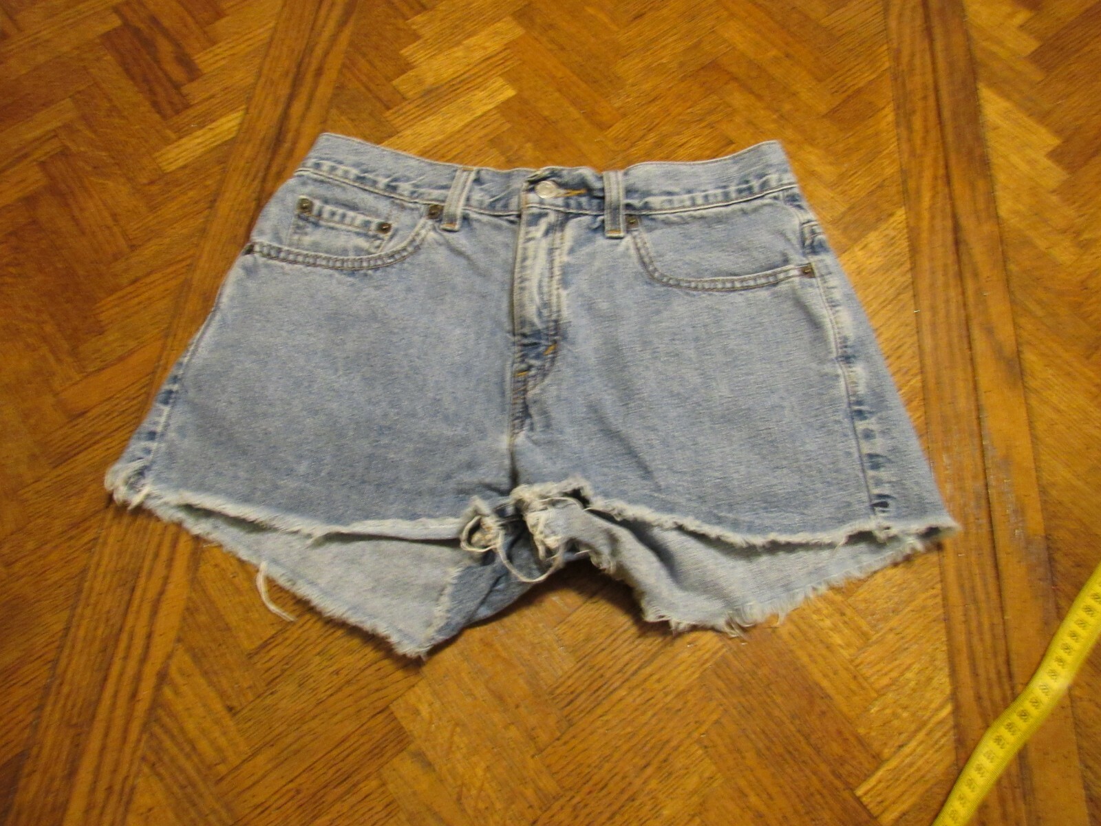 Levi's 9 junior short shorts vintage 1990s - Gem