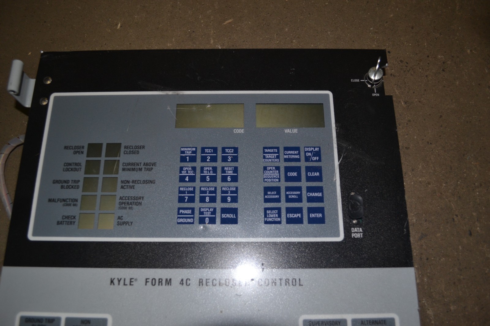 USED Cooper Power Systems KYLE FORM 4C RECLOSER CONTROL | eBay