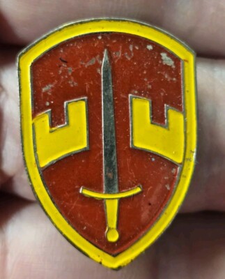 Vietnam Era MACV Metal Beer Can DI / Unit Crest | eBay