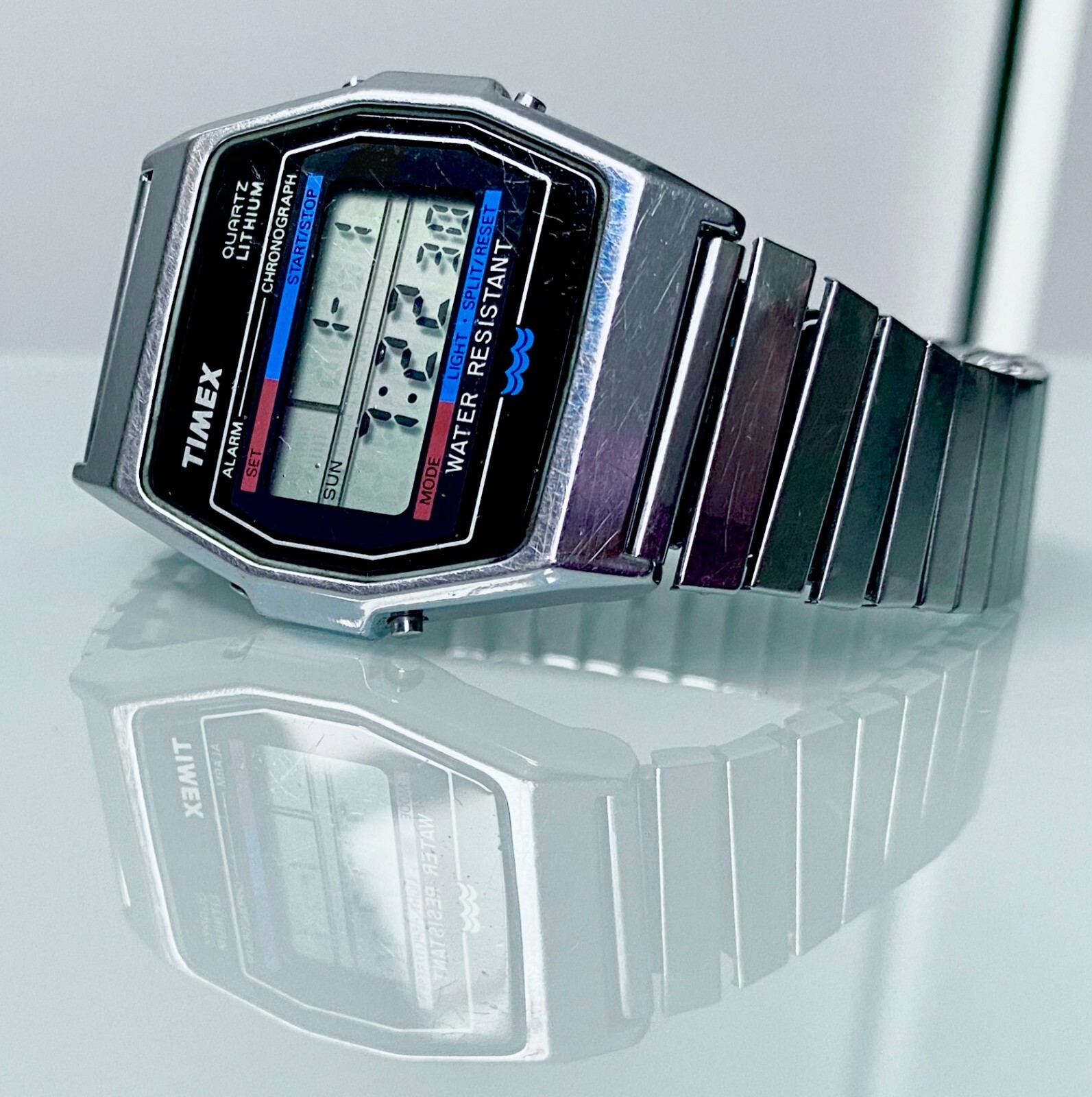 Vintage TIMEX Mens QUARTZ LITHIUM DIGITAL CHRONO ALARM Silver EXCELLENT ...