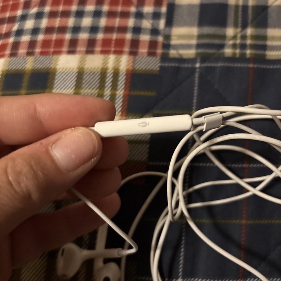 Original APPLE EarPods Wired Earphones Headphones iPhone 7 8 X Xr 13 14 ...