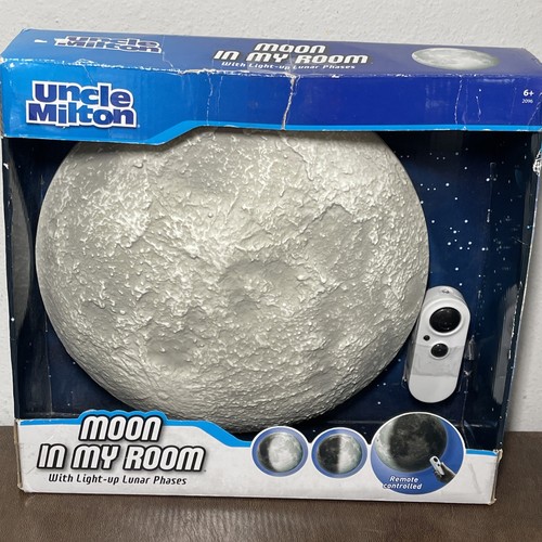 New Uncle Milton MOON IN MY ROOM w/ Remote Control Night Light Lunar ...