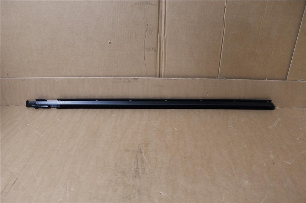 Front Left Outer Window Seal Audi TT 2015 Onwards 8S0837477D New ...