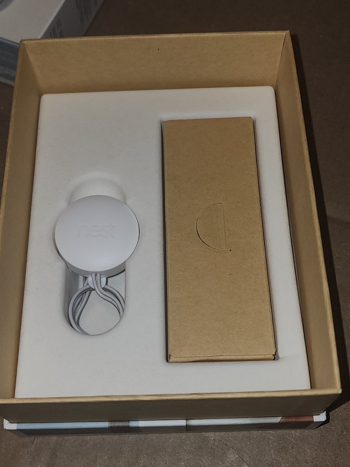 Smart Home Bundle Google Nest Hub + Nest Hello Wired + tp-link Smart Wi ...