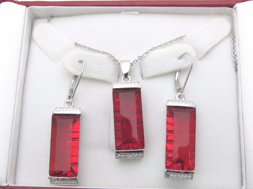 P1023 Red Ruby/ Forest Green Helenite Rectangular 925 Sterling Silver ...