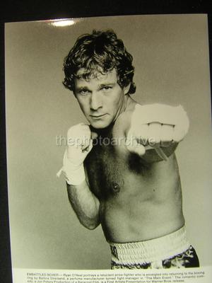 RYAN ONEAL THE MAIN EVENT BOXING VINTAGE PHOTO U309 | eBay