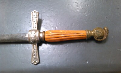 BELIEVED TO BE A MASONIC SWORD, NO MAKERS MARKS OR NAME, KNIGHTS HEAD ...