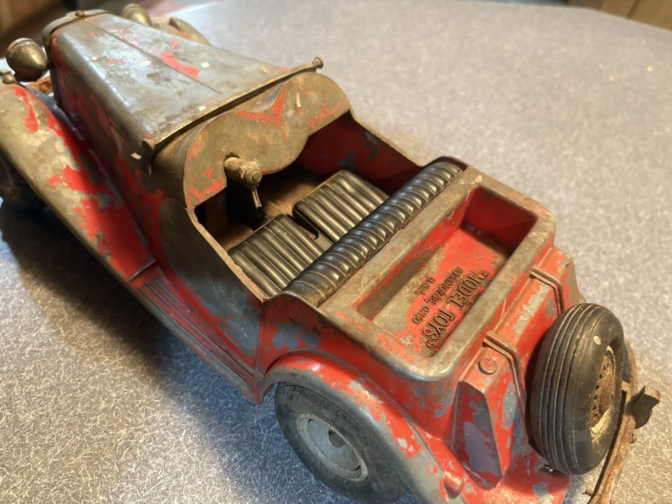 DOEPKE MODEL TOYS MG ROADSTER LARGE DIECAST TOY CAR RED | eBay