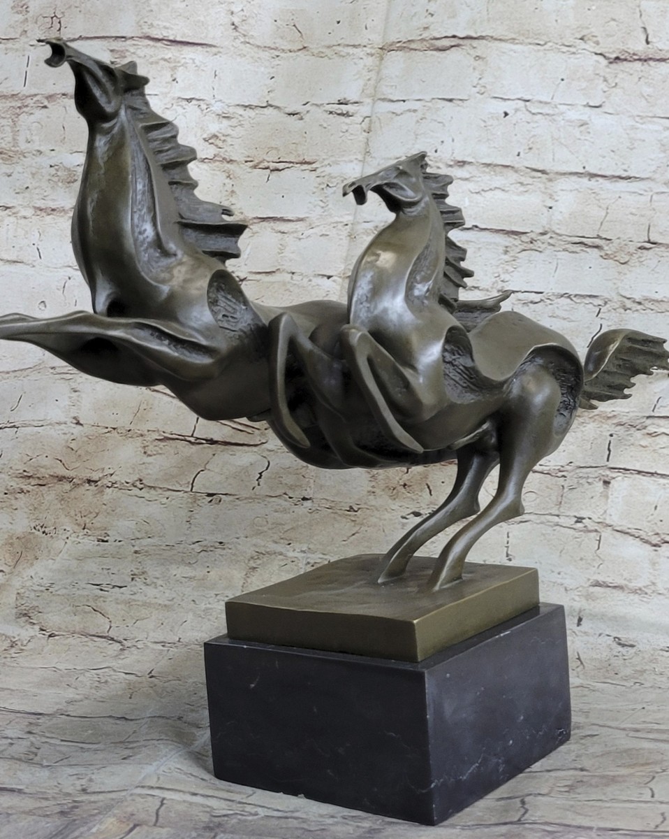 Famous Modern Art Sculpture