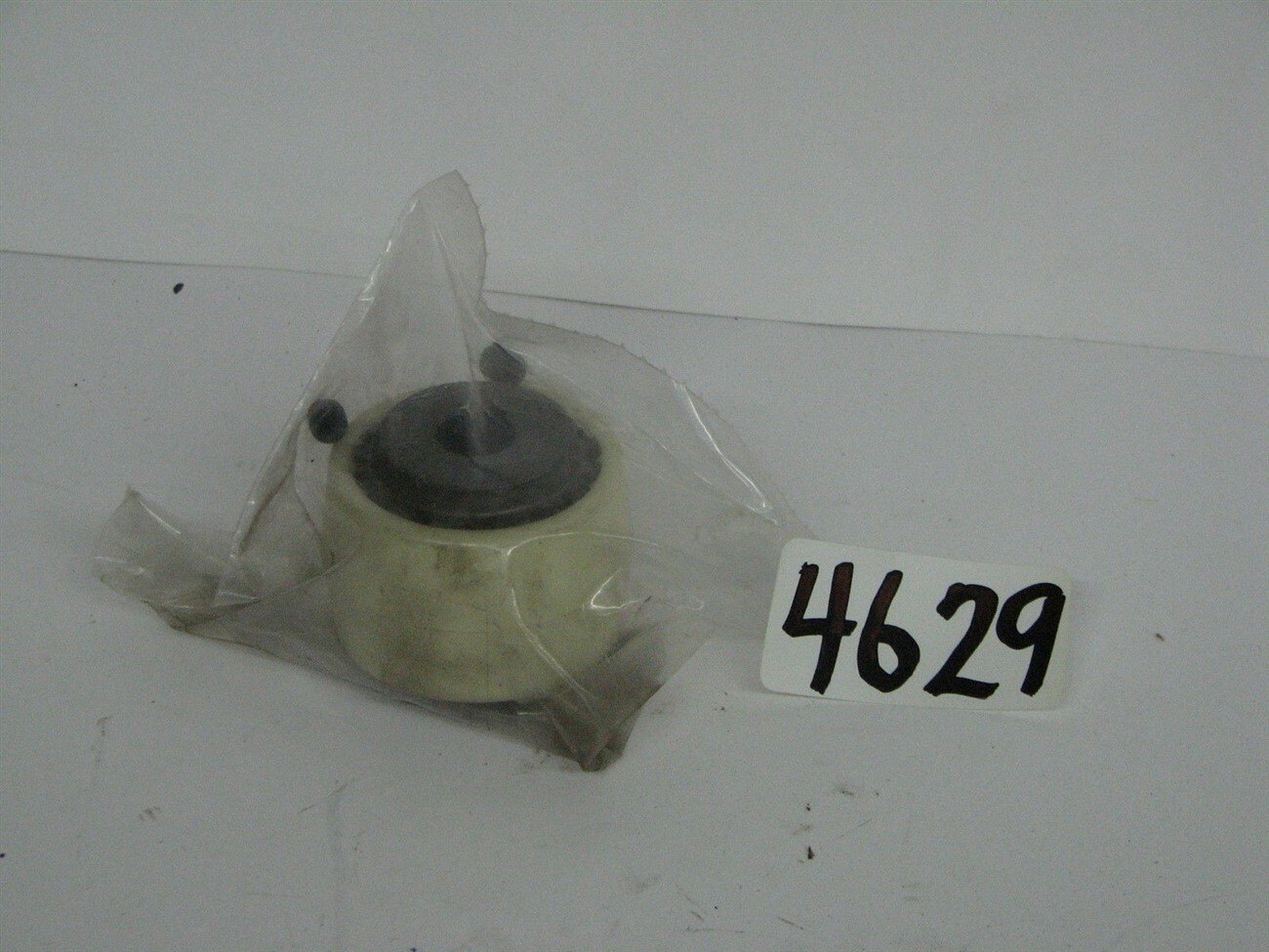 Nyflex Type Coupling 5/8" Keyed Bore 1/2" Keyed Bore 1 Sleeve With 1-1/ ...