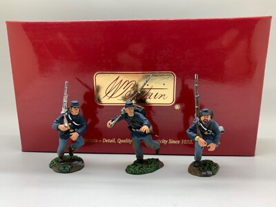 BRITAINS ACW UNION INFANTRY IN SACK COATS CHARGING SET #1 17934 54MM ...