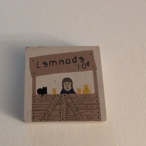 Cat's Meow Village - Lemonade Stand Accessory (Vintage Shelf Sitter ...