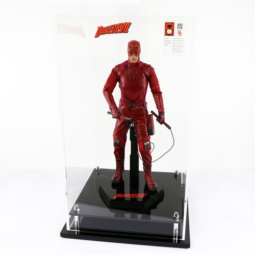 Sideshow Daredevil 1:6 Figurine In Acrylic Display Case *Figurine ...