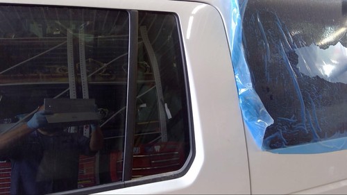 Used Rear Left Door Vent Glass Rear fits: 2016 Land rover Lr4 w/privacy ...