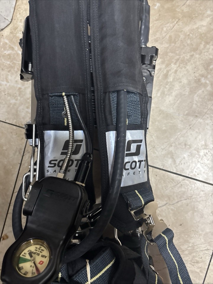 Scott 4.5 4500 PSI SCBA Air Pak Harness with HUD Good Condition | eBay