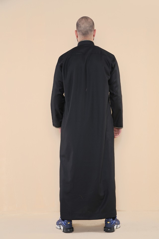 Mens Black Thobe Jubba Emirati Islamic Arabic Eid Embroidery Kaftan ...