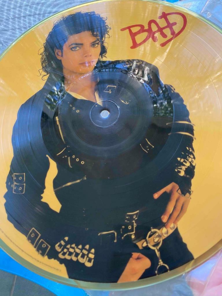 Michael Jackson "BAD" Vinyl Record Album-Clear sleeve cover-Pre-Owned ...