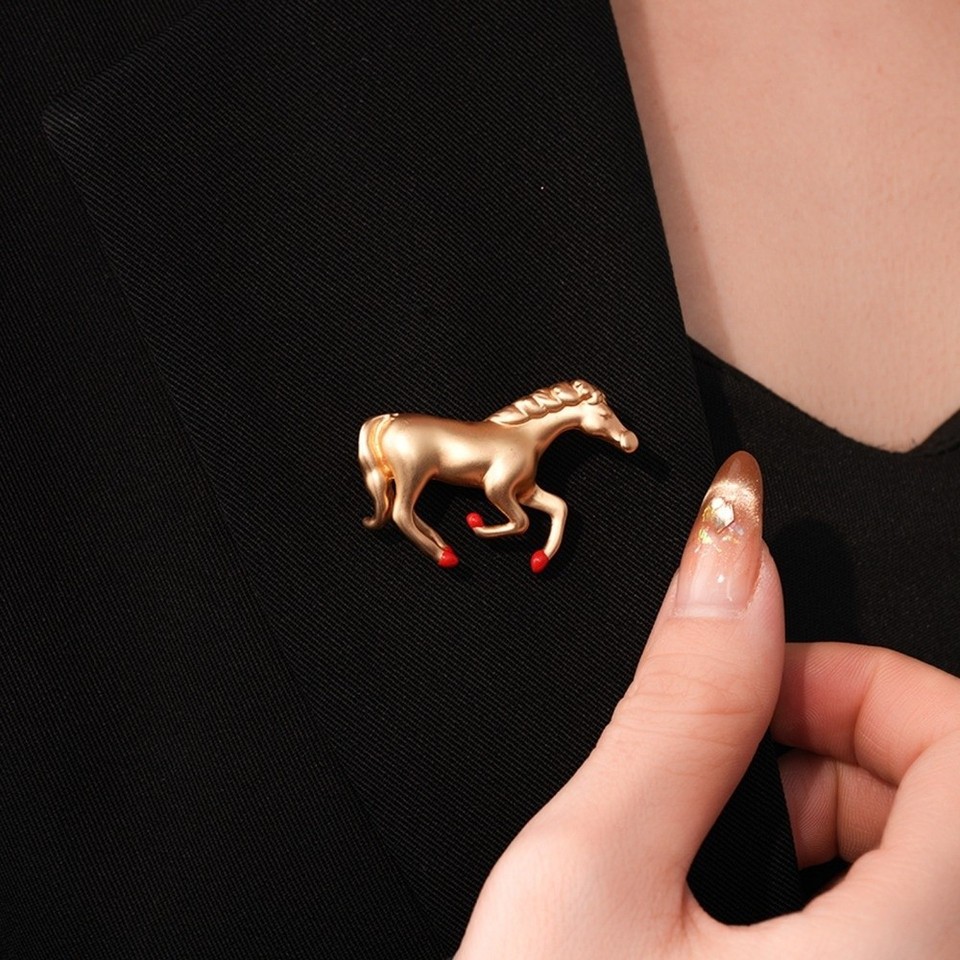 Chinese New Year Zodiac Pony Pin Animal Lapel Pins Men Women Suit Decor ...