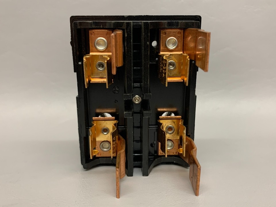 30 Amp General Switch Pull Out Lid Small Fuse 240V Notch Side Split Bar ...