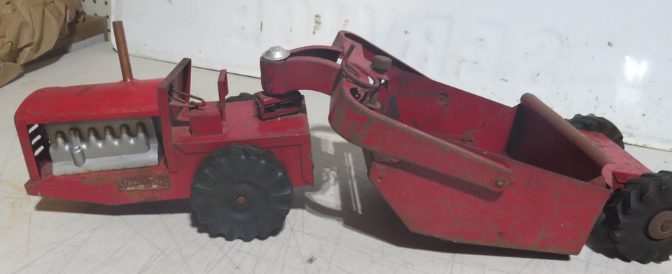NICE VINTAGE 1950s STRUCTO PRESSED STEEL CONSTRUCTION EARTH MOVER ...