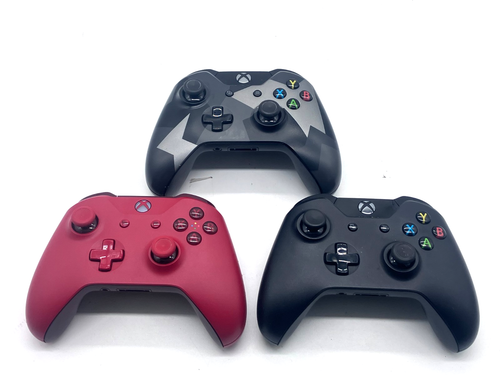 3 Microsoft Xbox One Controller - One 1697 Black Camo SEE DESCRIPTION ...