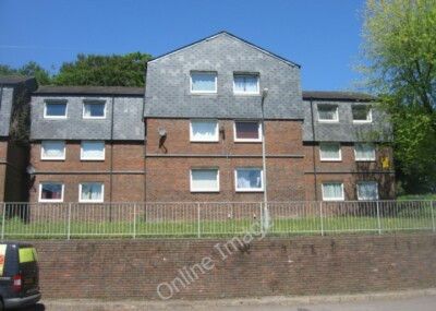 Photo 6x4 Winklebury Flats Basingstoke c2010 | eBay UK