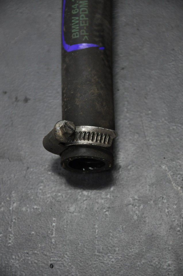 Radiator Hose BMW E46 316i 318i Hose Double Pipe Water Valve | eBay