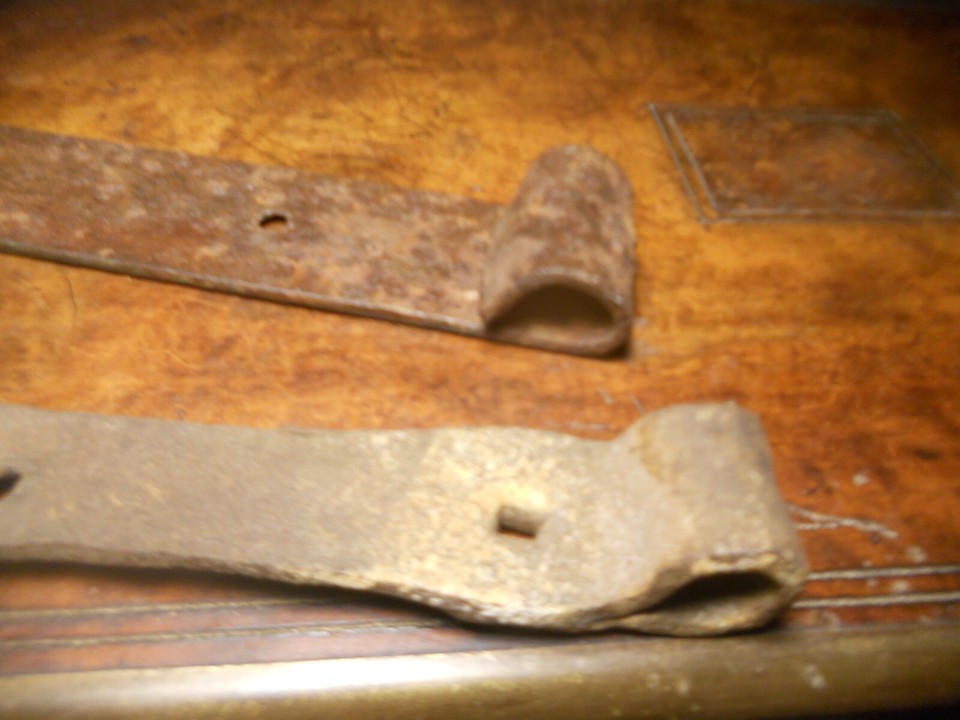 2 EARLY Forged IRON HINGES New England area Strap Square Nail peg 18th ...