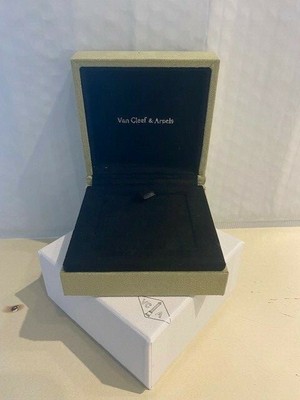 Van Cleef & Arpels Necklace Box with Outer Box. | eBay