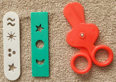 2 Play-Doh Shaper Rails with Scissors: great replacement pieces (v ...