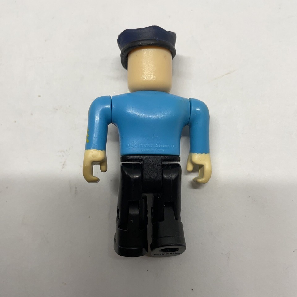 2FRD Roblox 3" Action Figure, Jailbreak Museum Heist: Scared Cop (NO ...