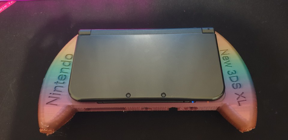 Nintendo New 3DS XL Comfort Grip V3 Ergonomic Handheld Controller ...