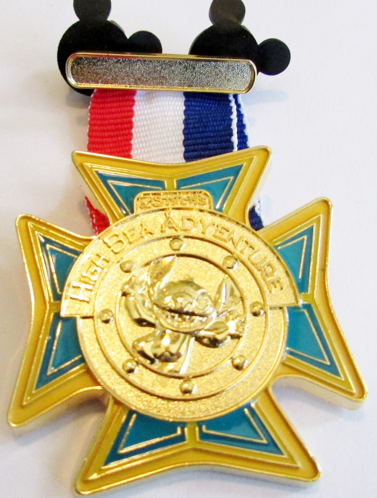 Disney DCL Stitch's High Sea Adventure Event Credential Medal Pin | eBay