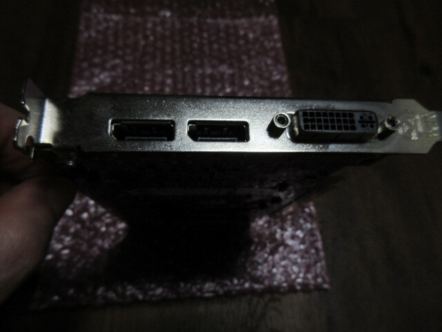 AMD FIRE PRO 3D W5000 (100-505635) 2 GB GDDR5 SDRAM PCI Express 3.0 x16 ...