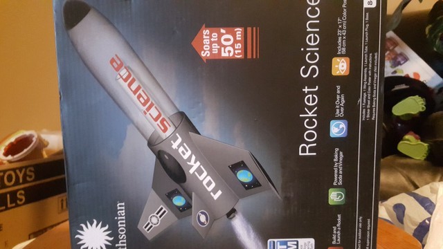Smithsonian Rocket Science Kit Stem Rocket Launch Toy 50ft for sale ...